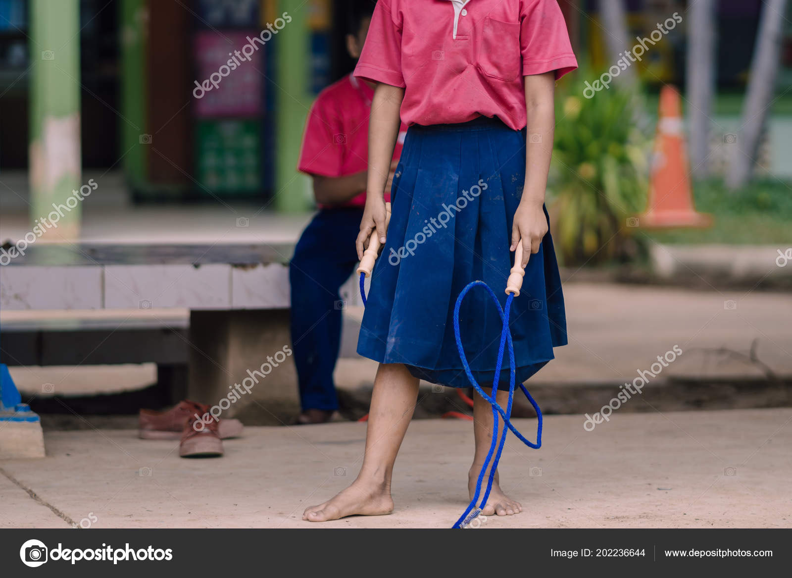 Elementary School Students Enjoy Rope Jump Training Good Health Lunch ...