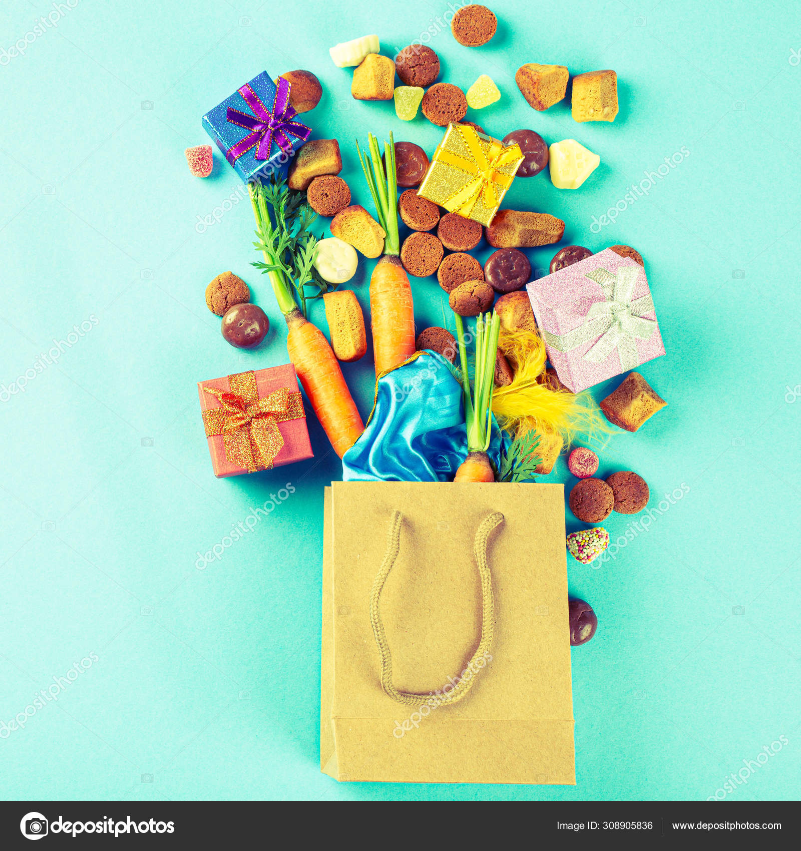 Dutch holiday Sinterklaas background Stock Photo by ©IMelnyk 308905836