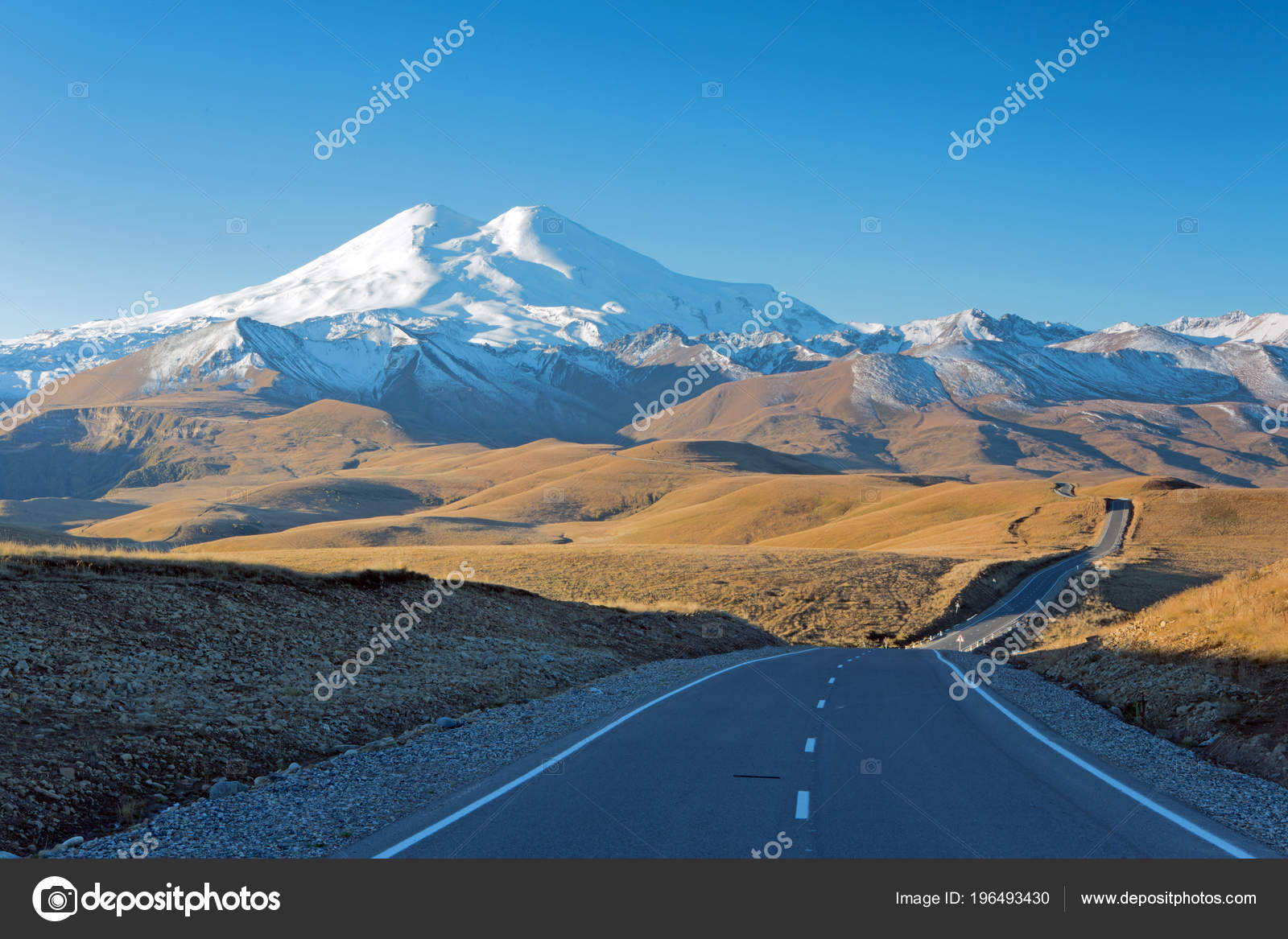 Extinct Volcano Elbrus Central Part Main Caucasian Ridg — Stock Photo ...
