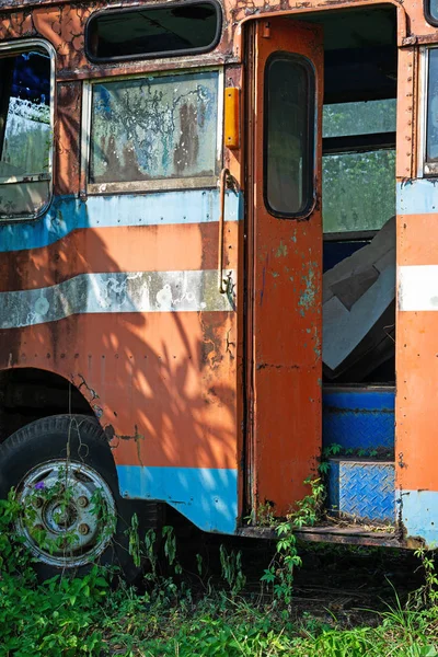 Junk school bus Stock Photos, Royalty Free Junk school bus Images ...