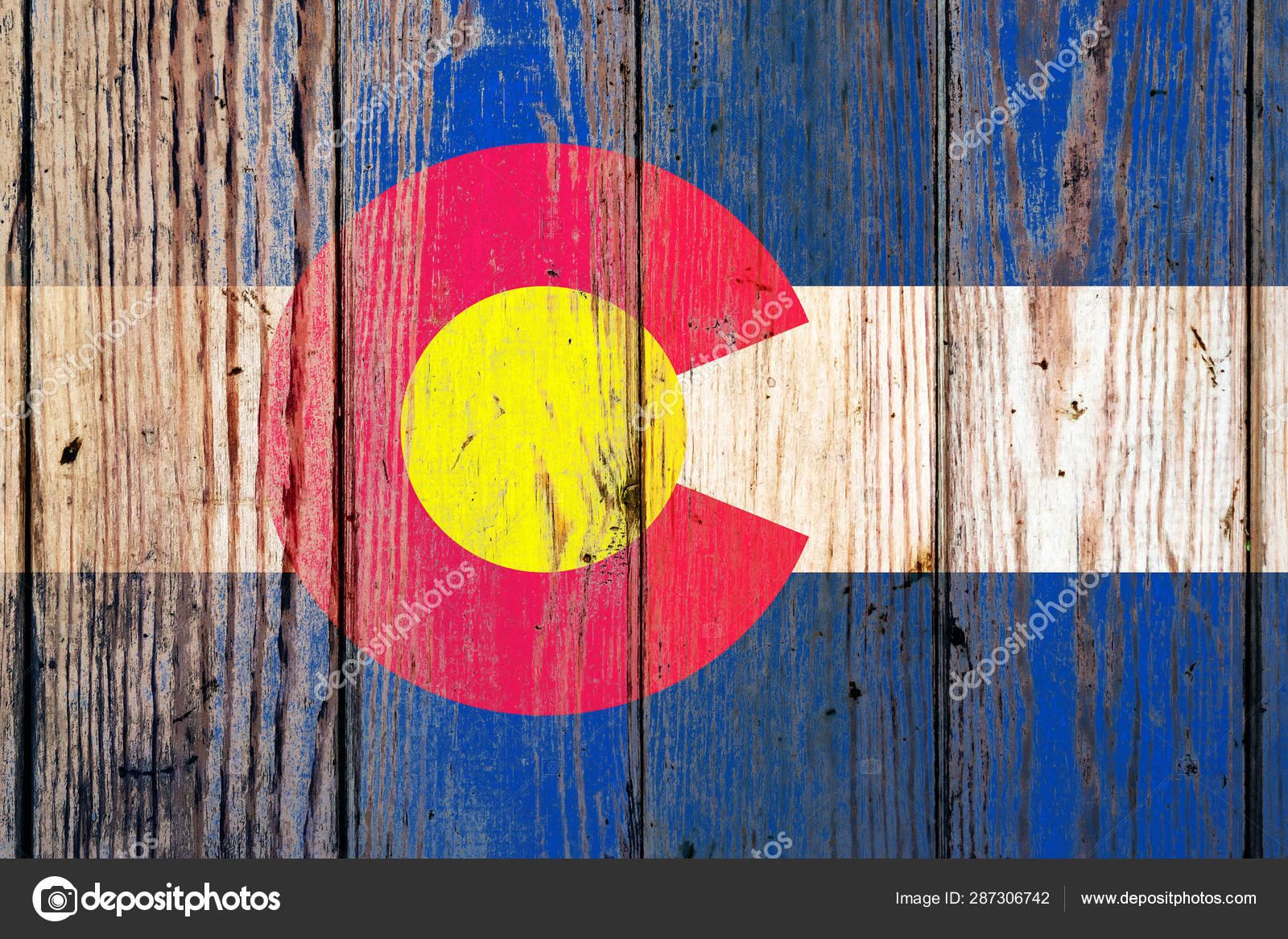 Colorado US state national flag on a gray wooden boards backgrou Stock ...
