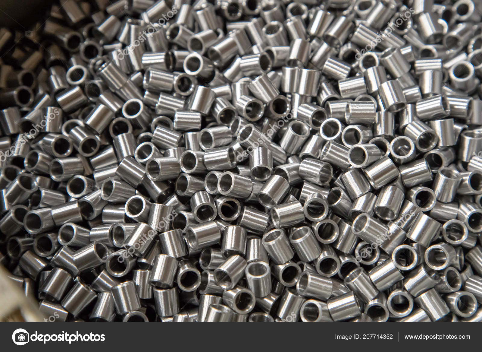 Group Short Steel Pipes Cylinder Metal Pipes Industry Construction ...