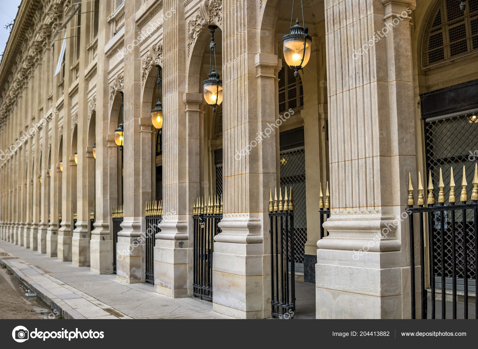Paris Walkway Archway Palais Royal 1639 Originally Called Palais ...