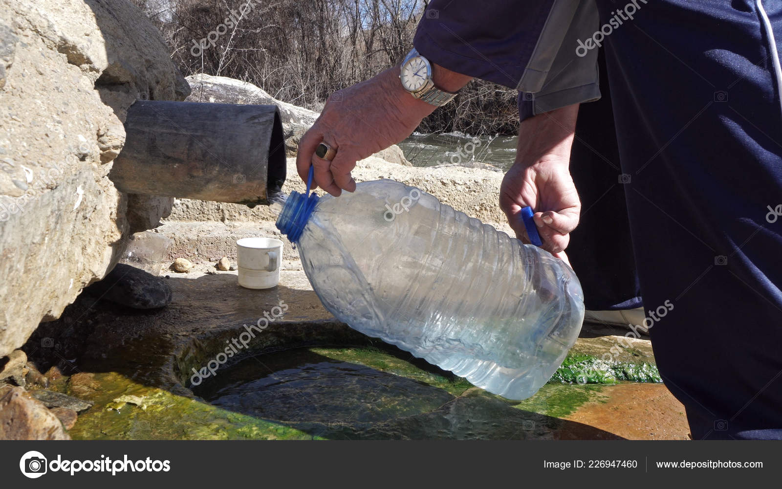 Collecting Natural Spring Water Litre Plastic Water Bottle — Stock ...