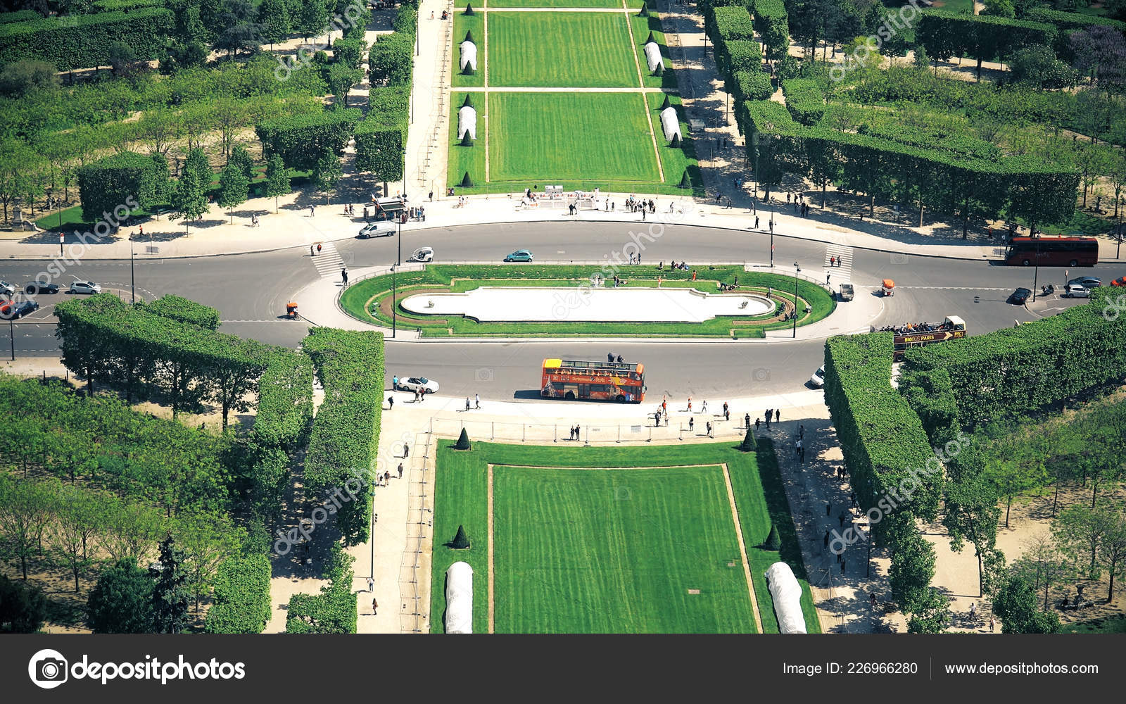 Aerial View Eiffel Tower Place Jacques Rueff Tourists Buses Cars Stock ...