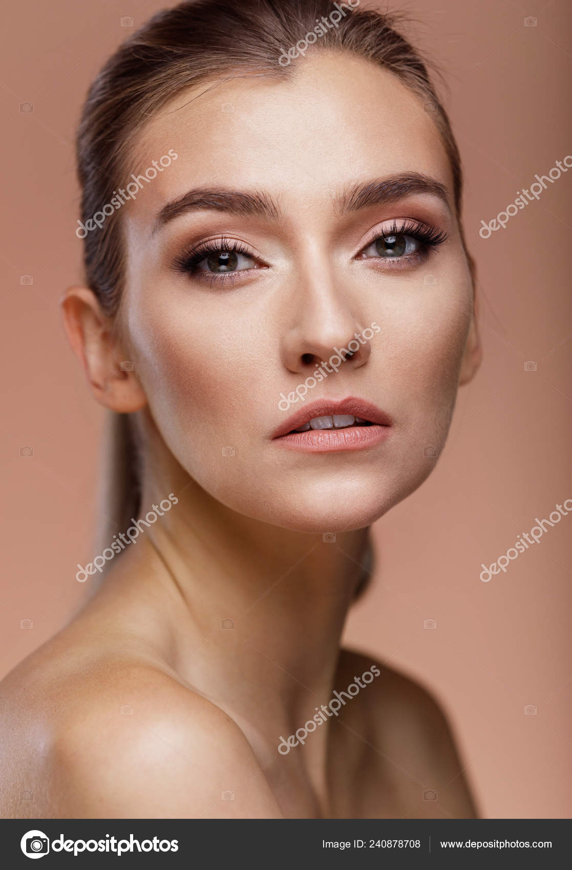 Beautiful Young Girl Perfect Skin Beige Background Skin Care Concept — Stock Photo ...