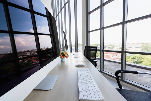 Computer side view Images - Search Images on Everypixel