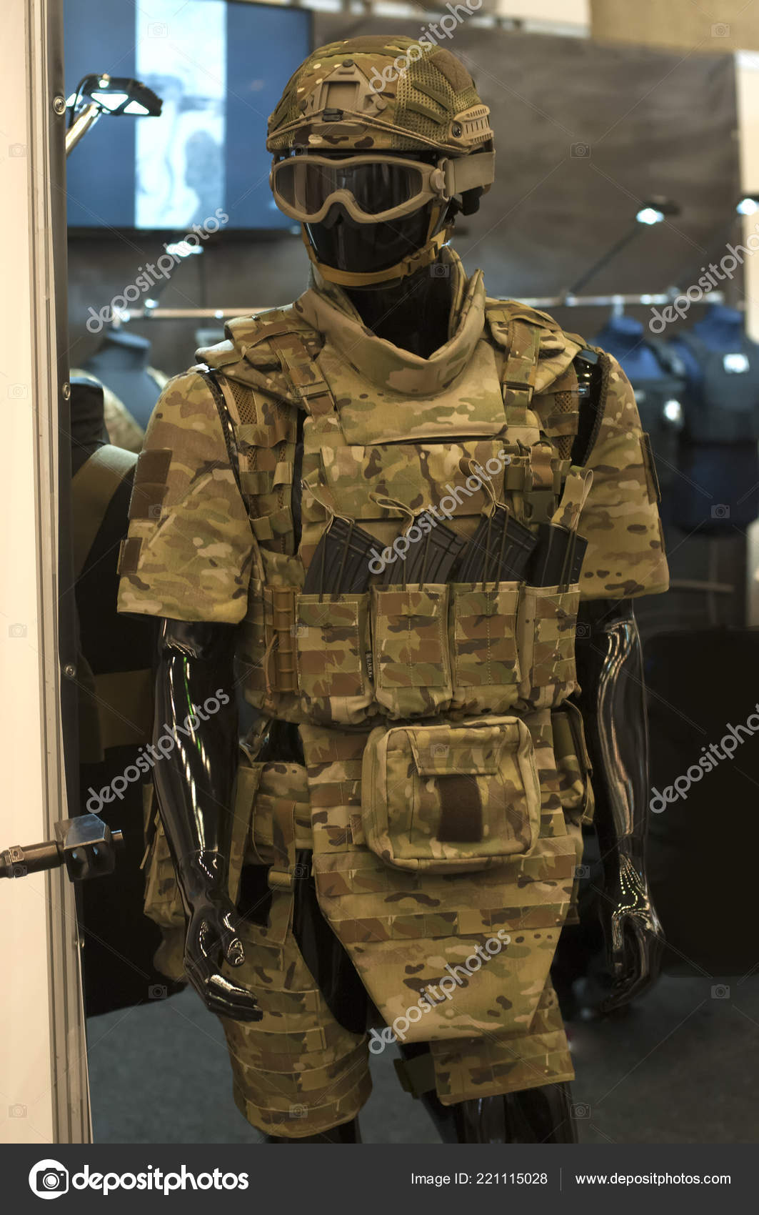 Sniper Soldier Military Uniform Dressed Mannequin — Stock Editorial ...