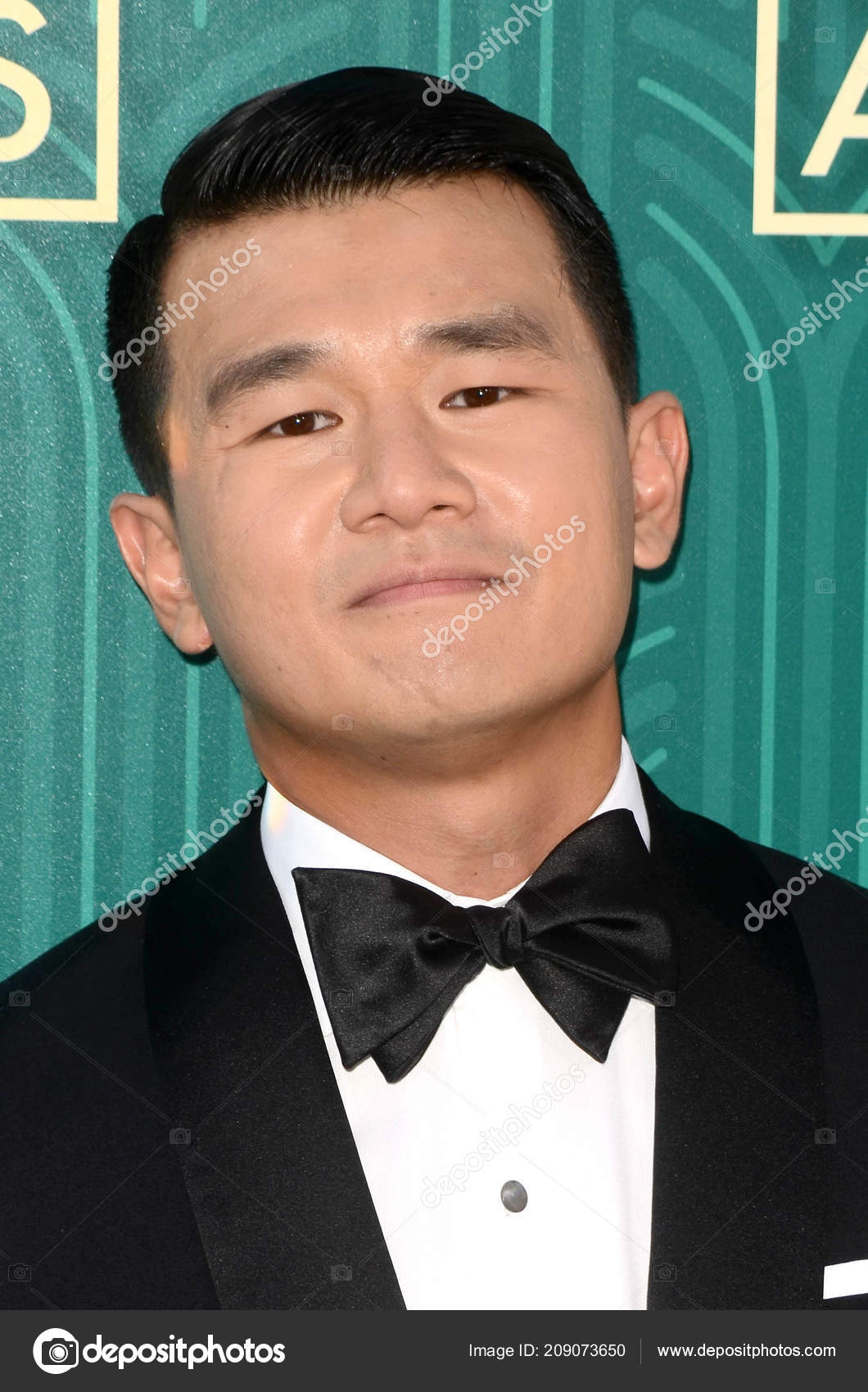 Actor Ronny Chieng – Stock Editorial Photo © s_bukley #209073650