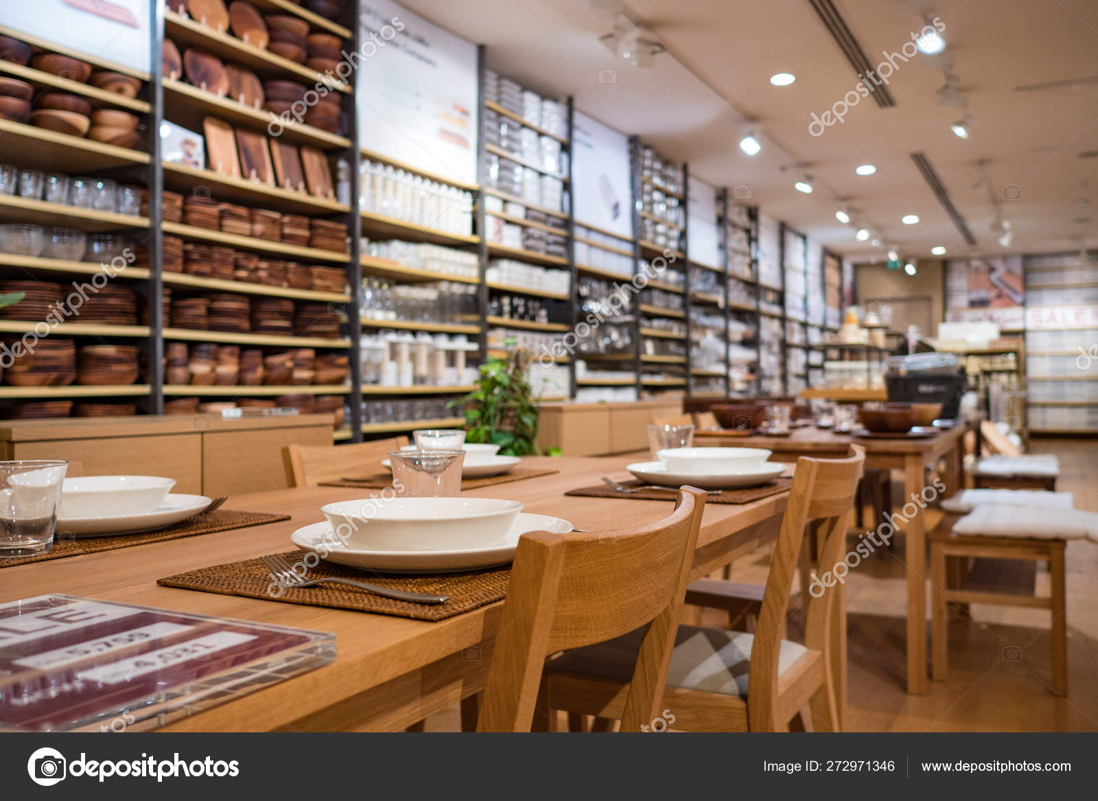 Dubai October 2018 Muji Store Dubai Mall — Stock Editorial Photo © pio3 ...