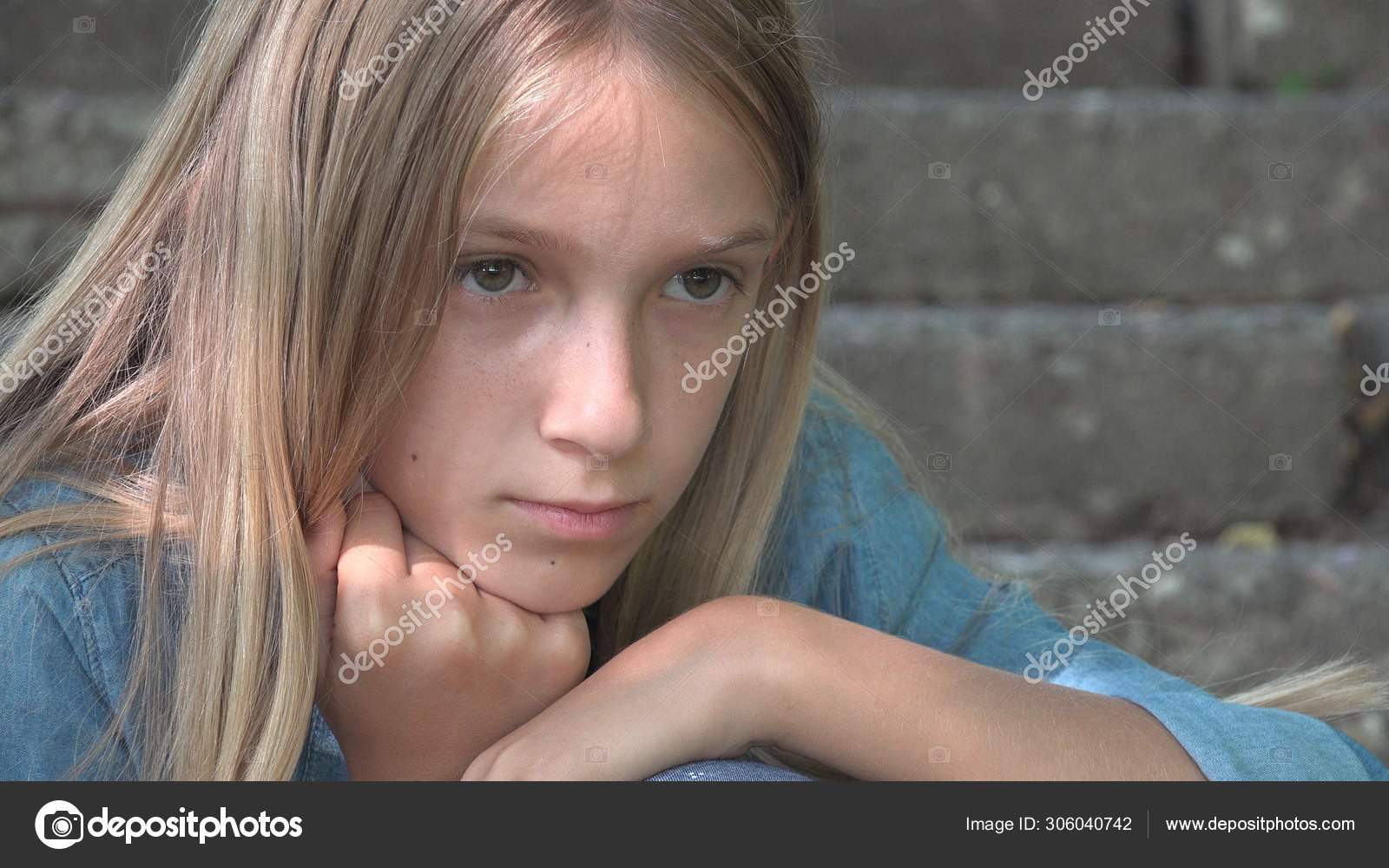 Sad Child, Not Playing Alone Kid, Unhappy Thoughtful Girl in Outdoor in ...