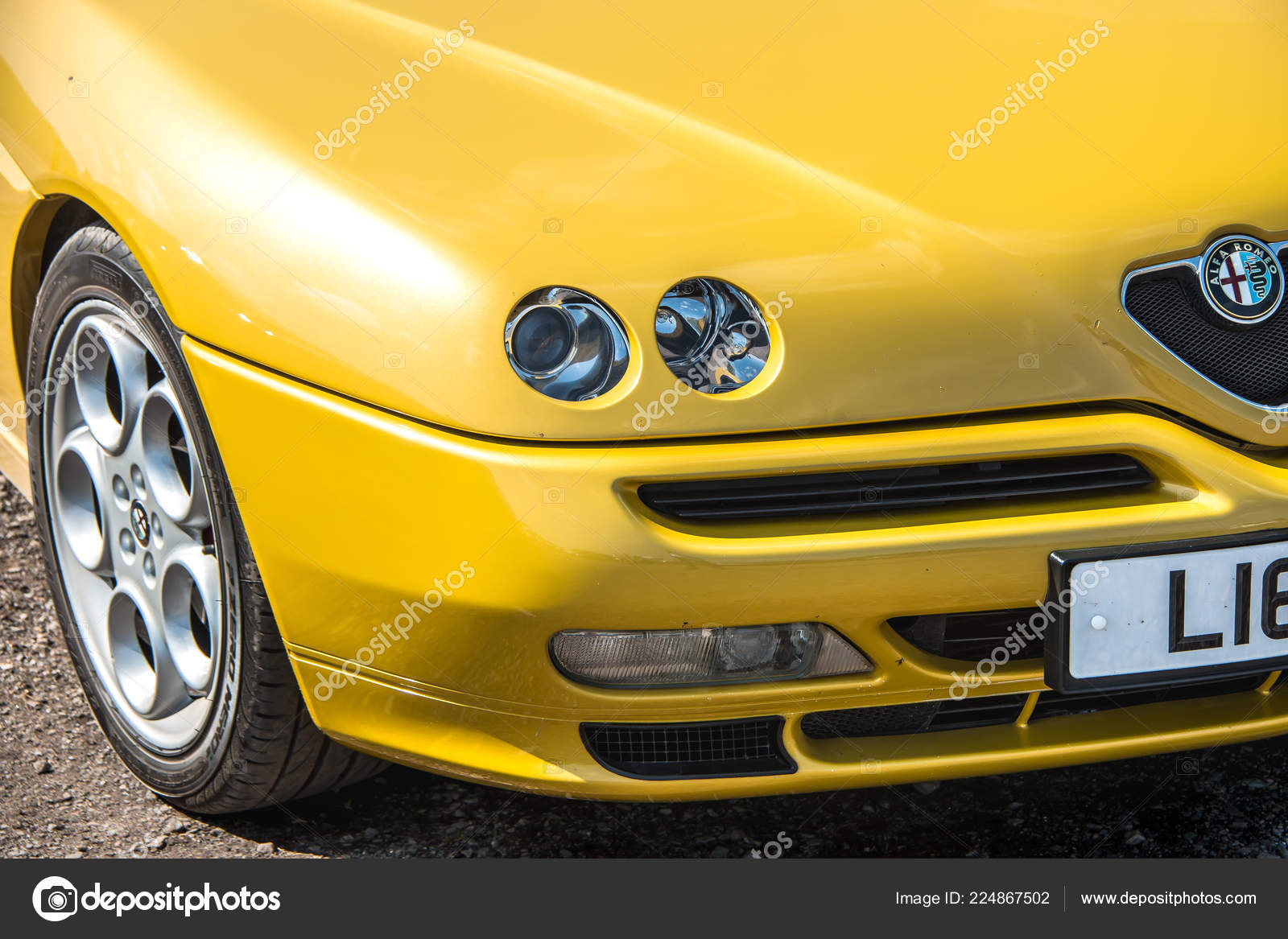 Front Yellow Alfa Romeo Gtv Sports Car – Stock Editorial Photo ...