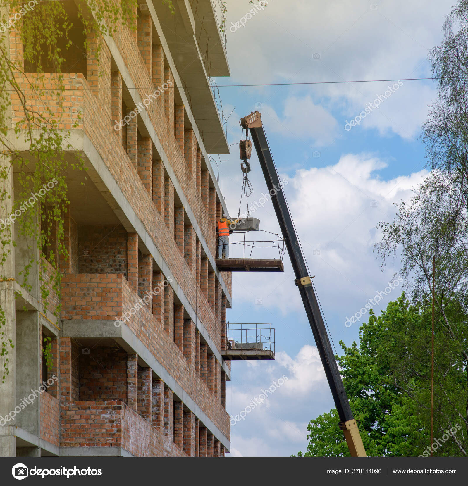 Modern Apartment Building Tower Crane Blue Sky Background — Stock Photo ...