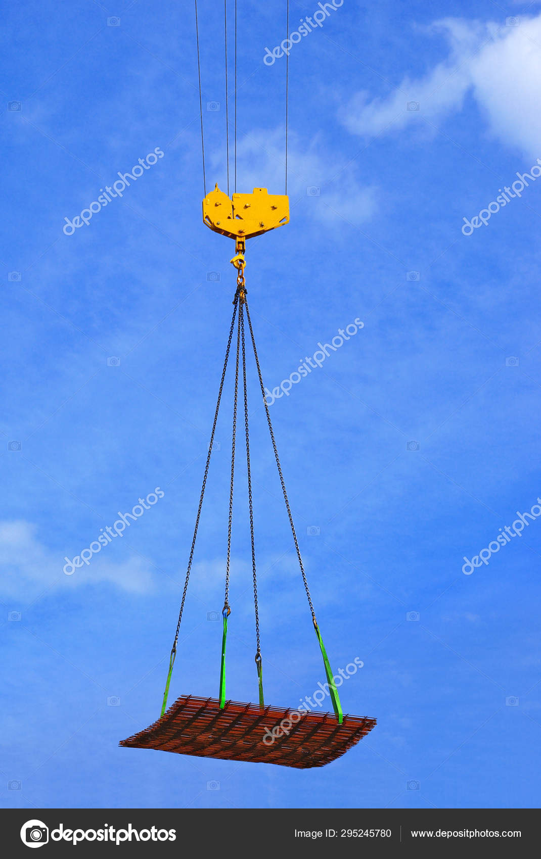 Hanging Load End Hoist Means Slings Stock Photo by ©Labemax 295245780