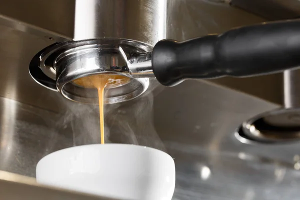 Hot pouring Stock Photos, Royalty Free Hot pouring Images | Depositphotos