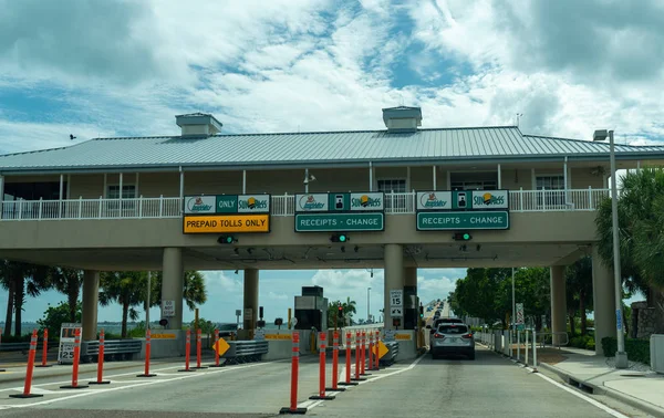 Toll barrier Pictures, Toll barrier Stock Photos & Images | Depositphotos®