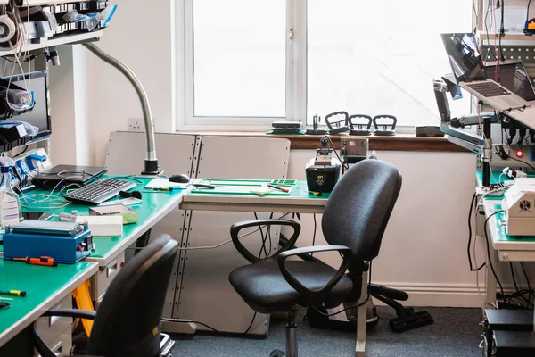 Computer repair room Stock Photos, Royalty Free Computer repair room ...