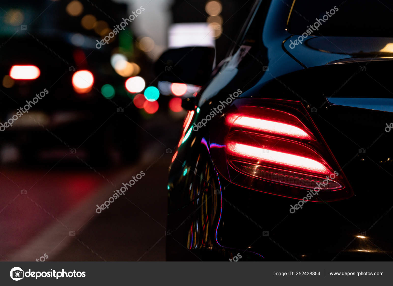 Black car backlight Stock Photo by ©MaxLinderborg 252438854