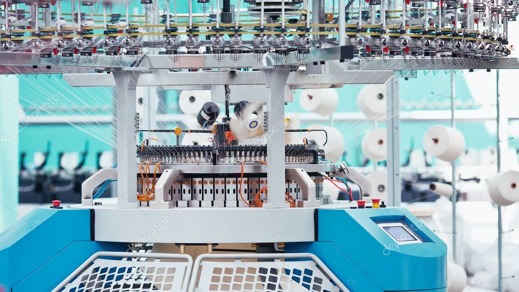 F brica textil en l nea de producci n de hilado y una empresa de producci n de maquinaria y ...