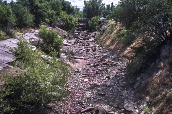 Fotos de Rio seco, Imagens de Rio seco sem royalties | Depositphotos