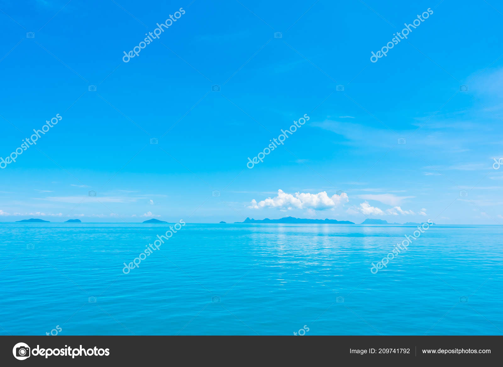 Beautiful Sea Ocean Cloud Blue Sky Background — Stock Photo ...