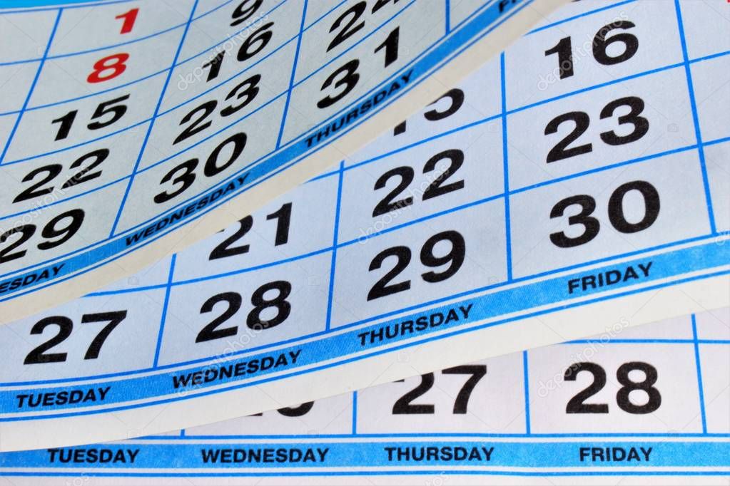 Calendario: una lista de días del año dividida en semanas, meses y días ...