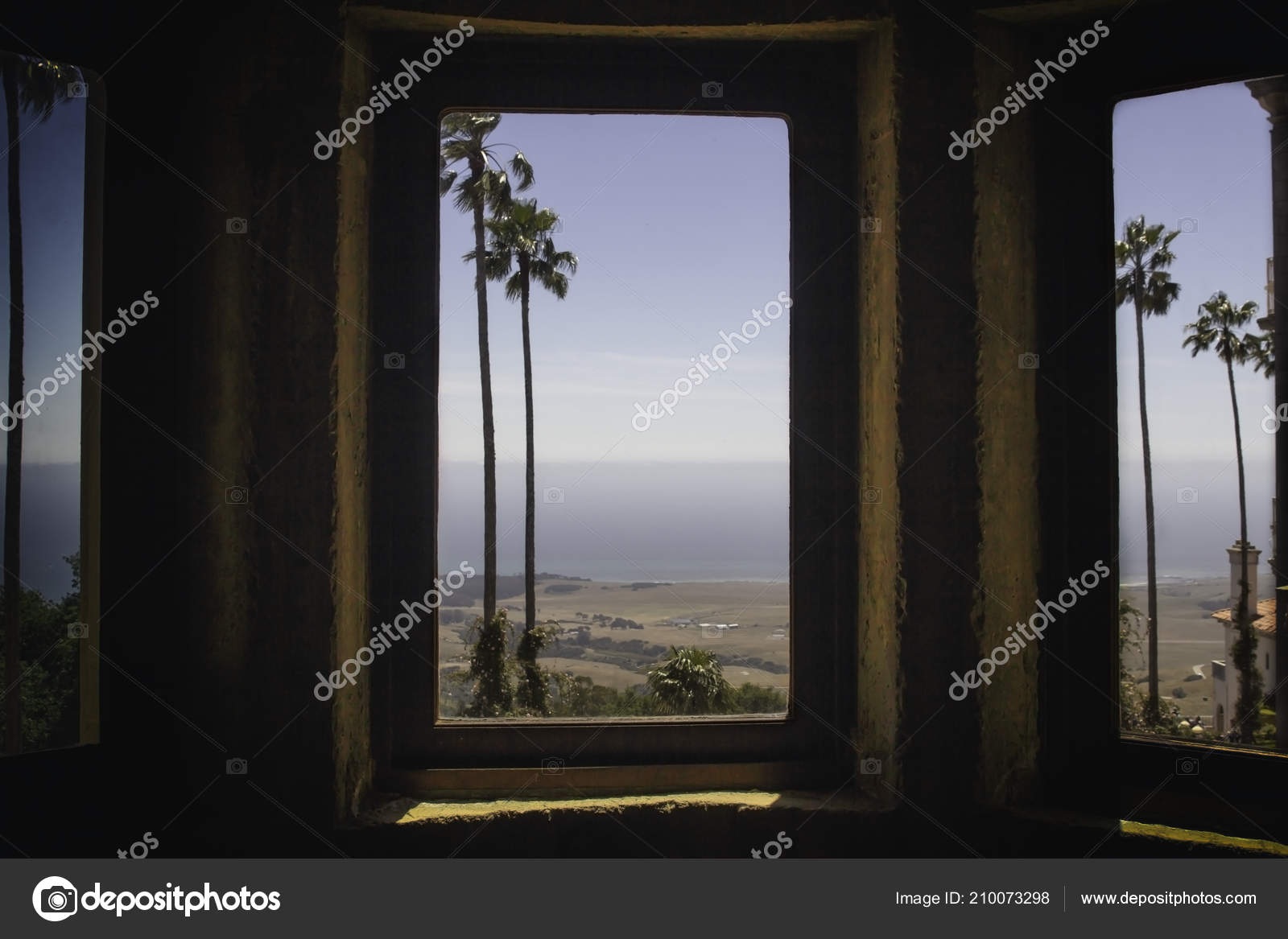 Palm Trees Ocean Window Castle California — Stock Photo © SimplyADLC ...
