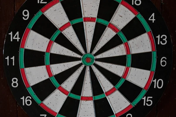 Dart board missing Stock Photos, Royalty Free Dart board missing Images ...