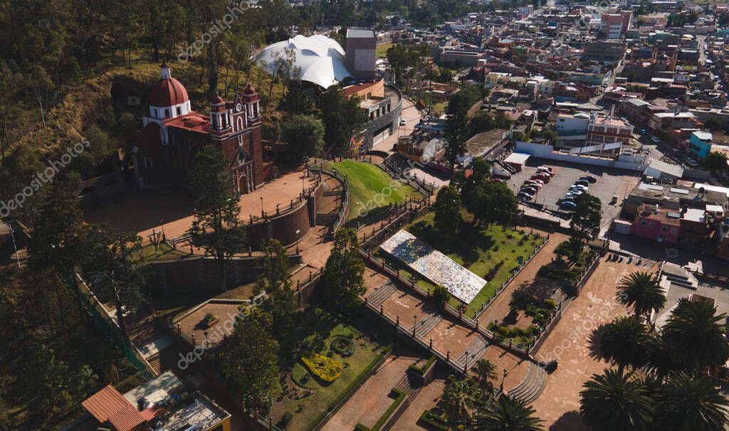 Fotografía aérea del mágico pueblo de Metepec, Estado de México, México ...