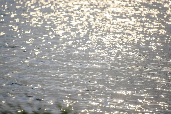 Glinsterende water Stock Photos, Royalty Free Glinsterende water Images ...