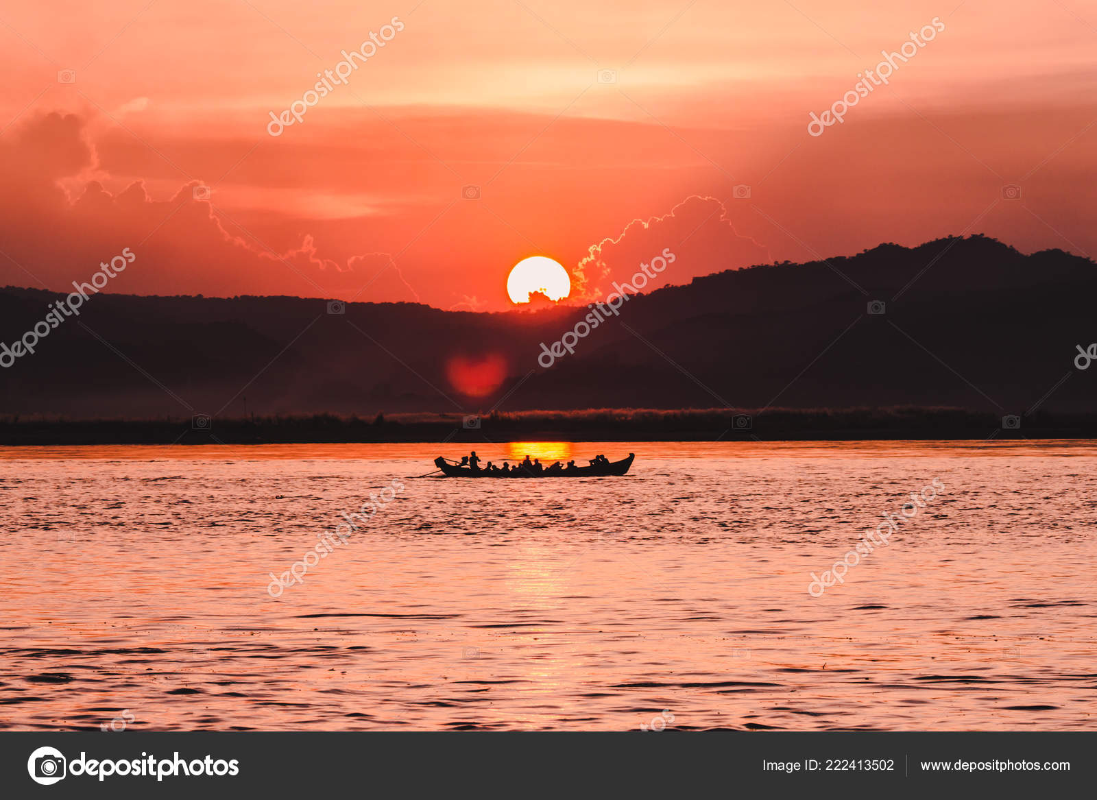 Sunset Irrawaddy River Ayeyarwaddy River Bagan Myanmar Burma — Stock Photo © Werachat_Ja@hotmail ...