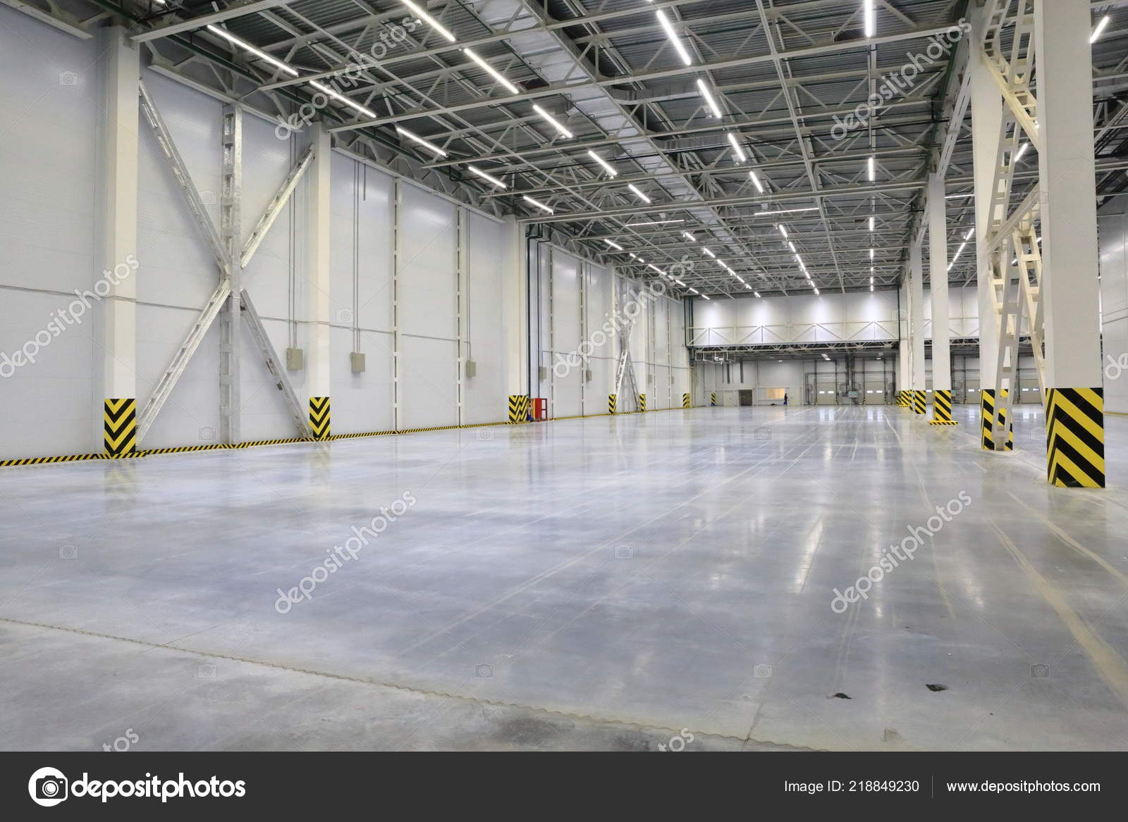 Process Construction Launch Large Logistics Center Its Internal Filling ...