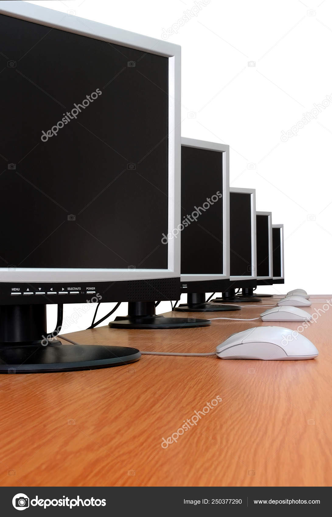 Row of computer monitors Stock Photo by ©Trutta 250377290