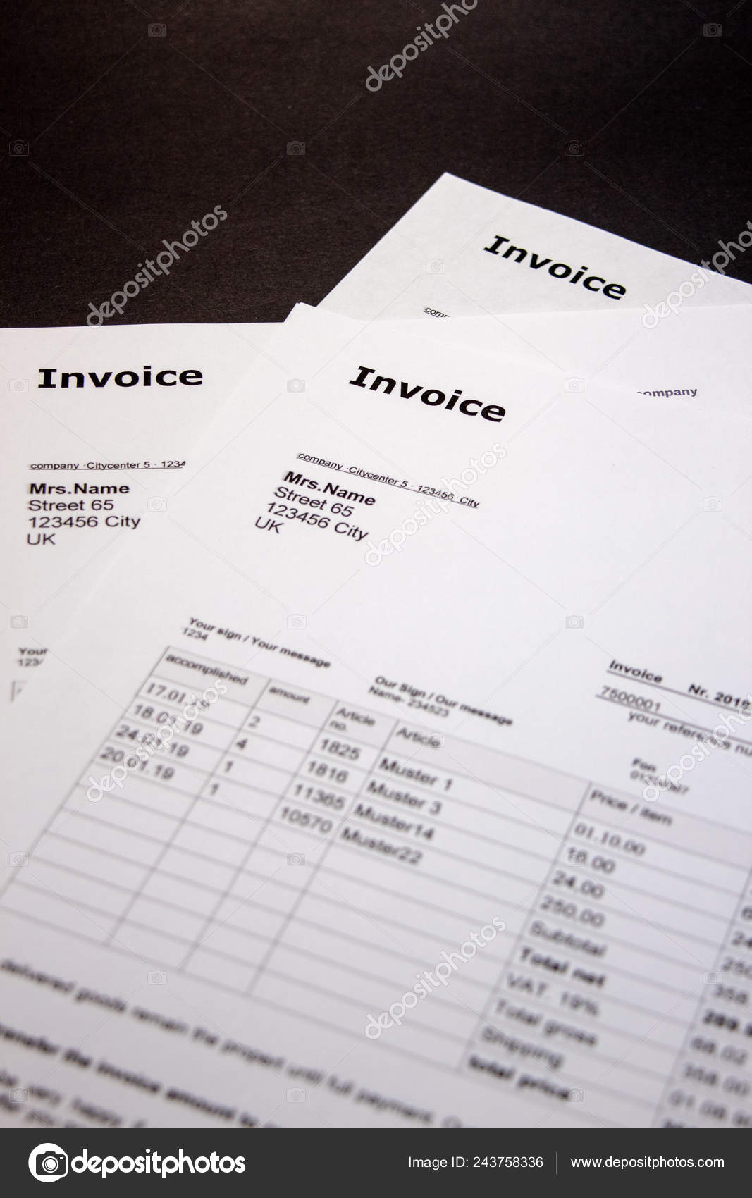 Invoice Templates Design Minimal Style Text Invoice Black Background ...