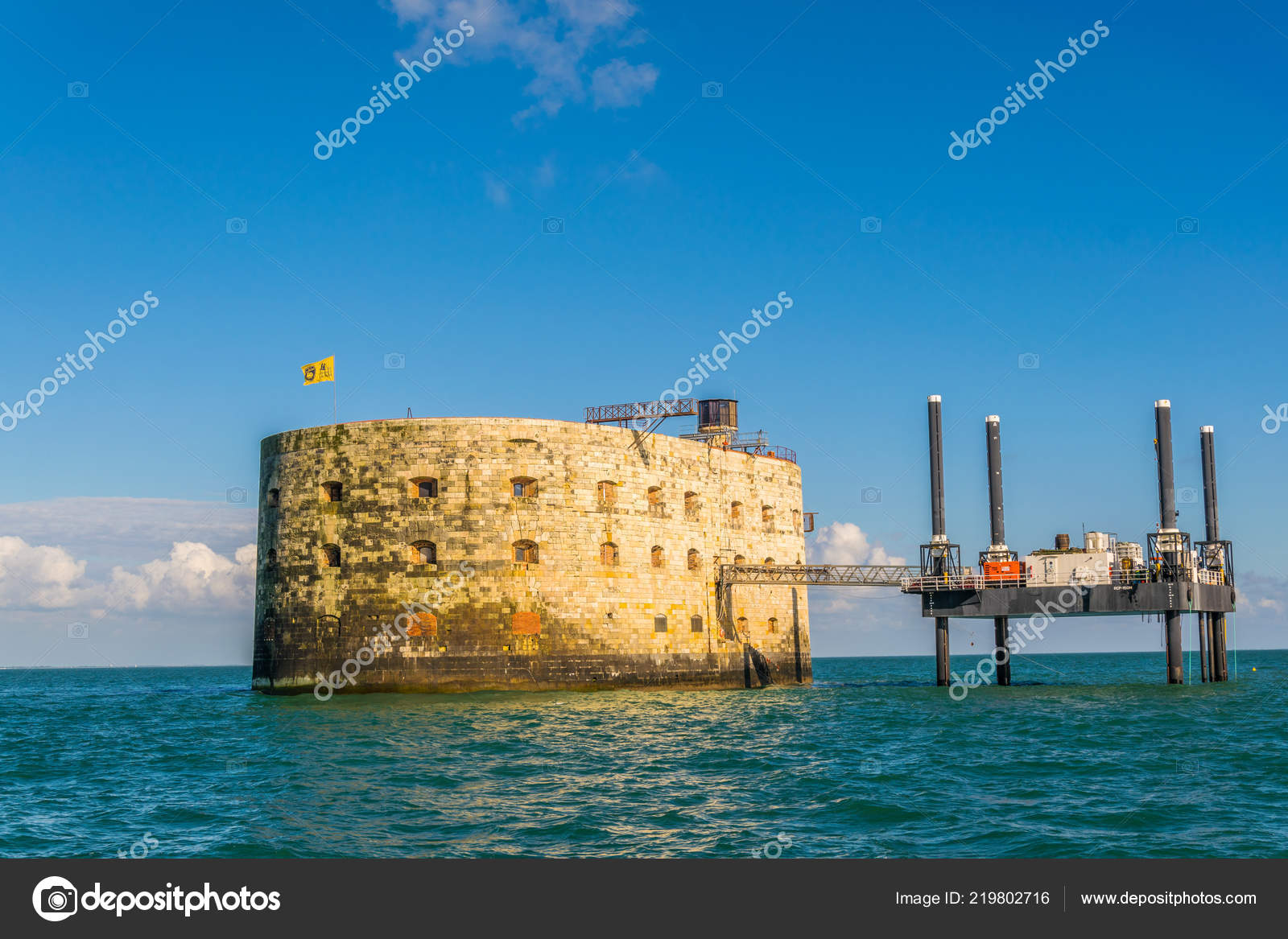Fort Boyard Cerca Rochelle Franc: fotografía de stock © Dudlajzov ...