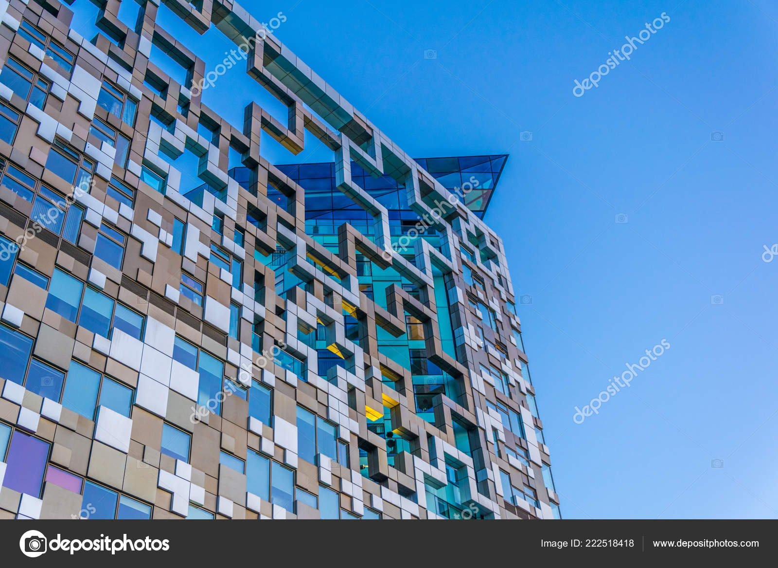 Detail Cube Building Birmingham Englan — Stock Photo © Dudlajzov #222518418