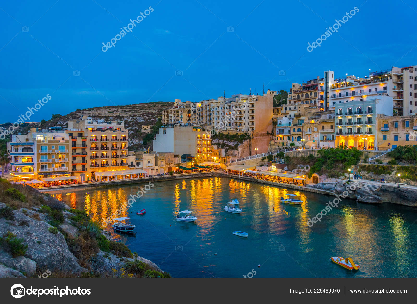 Night View Xlendi Gozo Malt Stock Photo by ©Dudlajzov 225489070