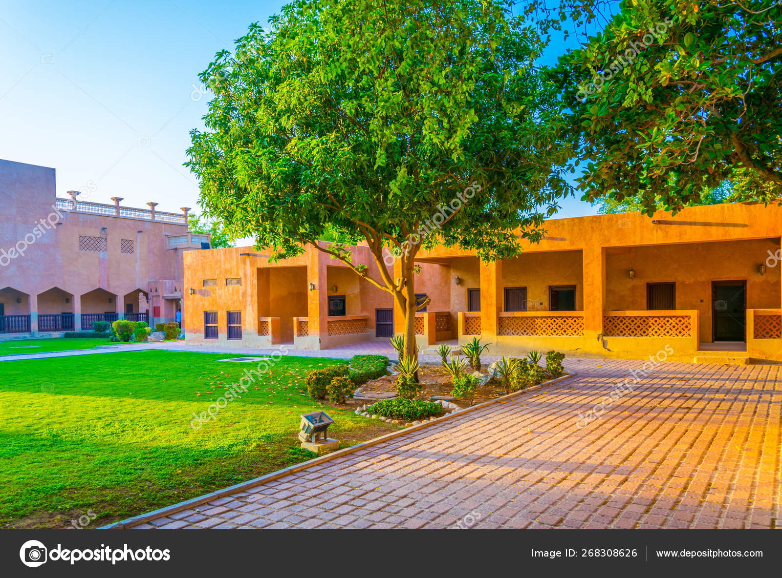 Courtyard of the old palace museum in Al Ain, UAE – Stock Editorial ...