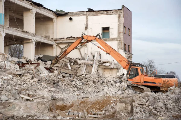 Demolition House Using Excavator City Rebuilding Process Remove ...