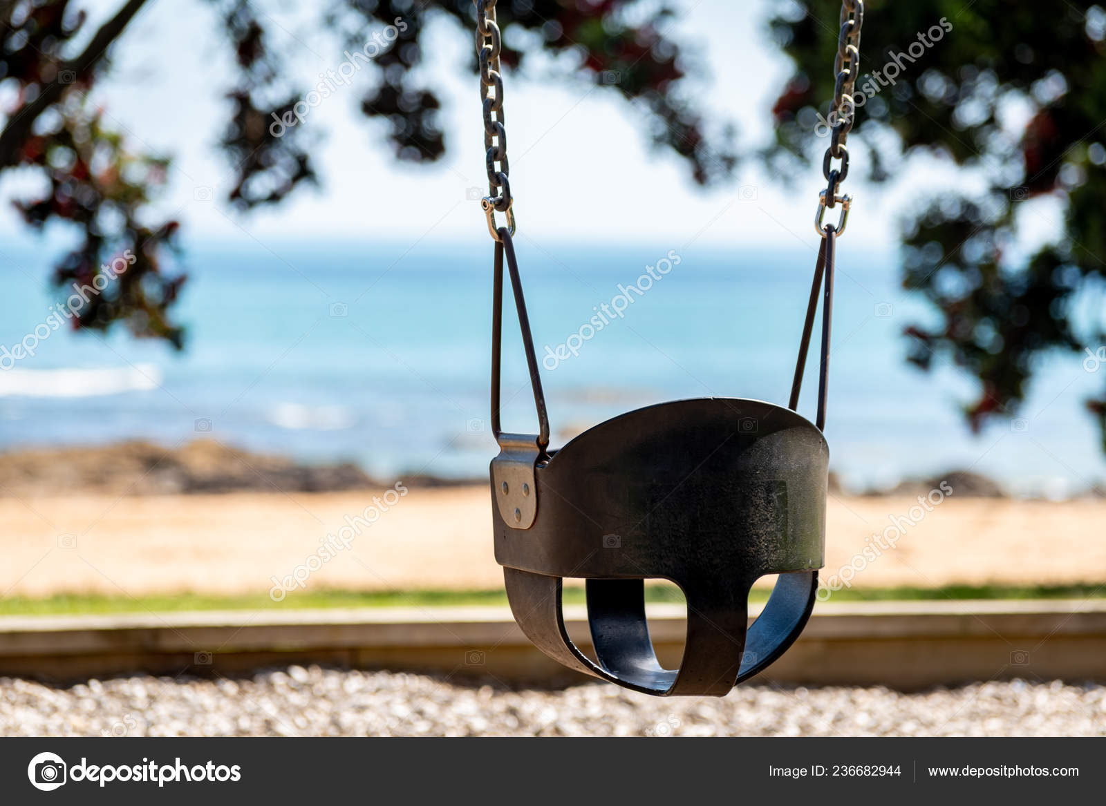 Empty Swing Photography