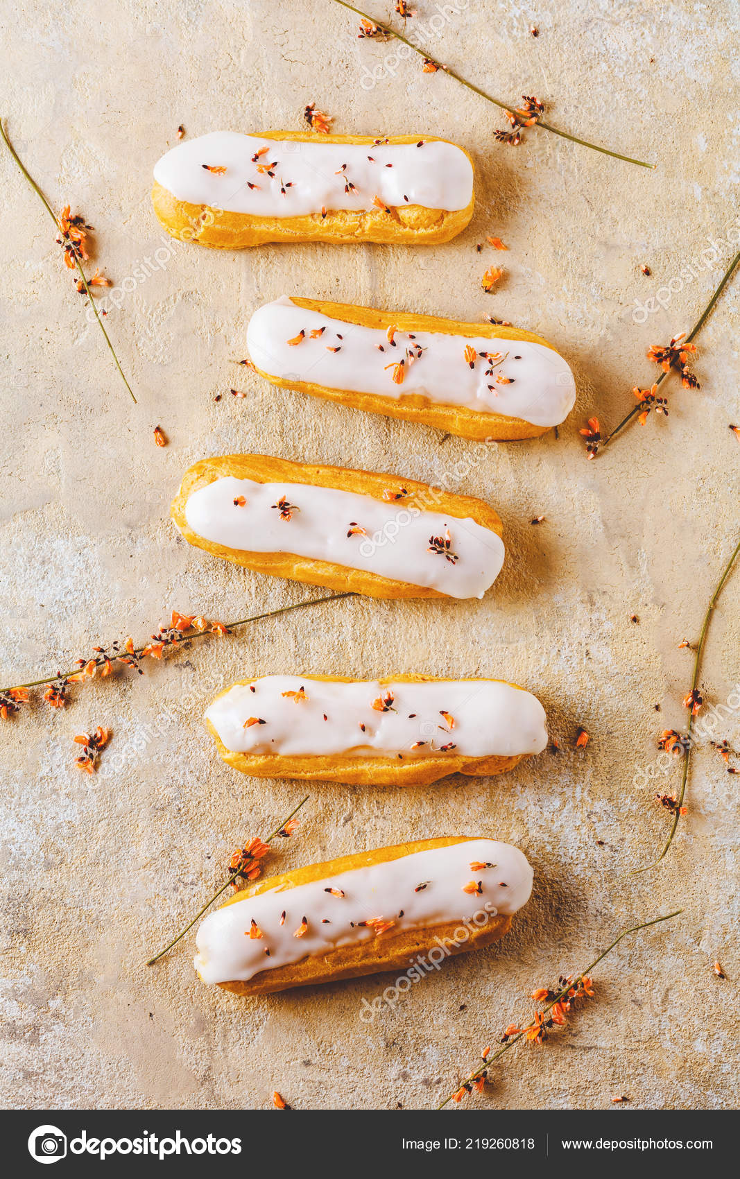 Home Made Cake Eclairs Traditional Eclairs Profitroles Classic Eclairs ...