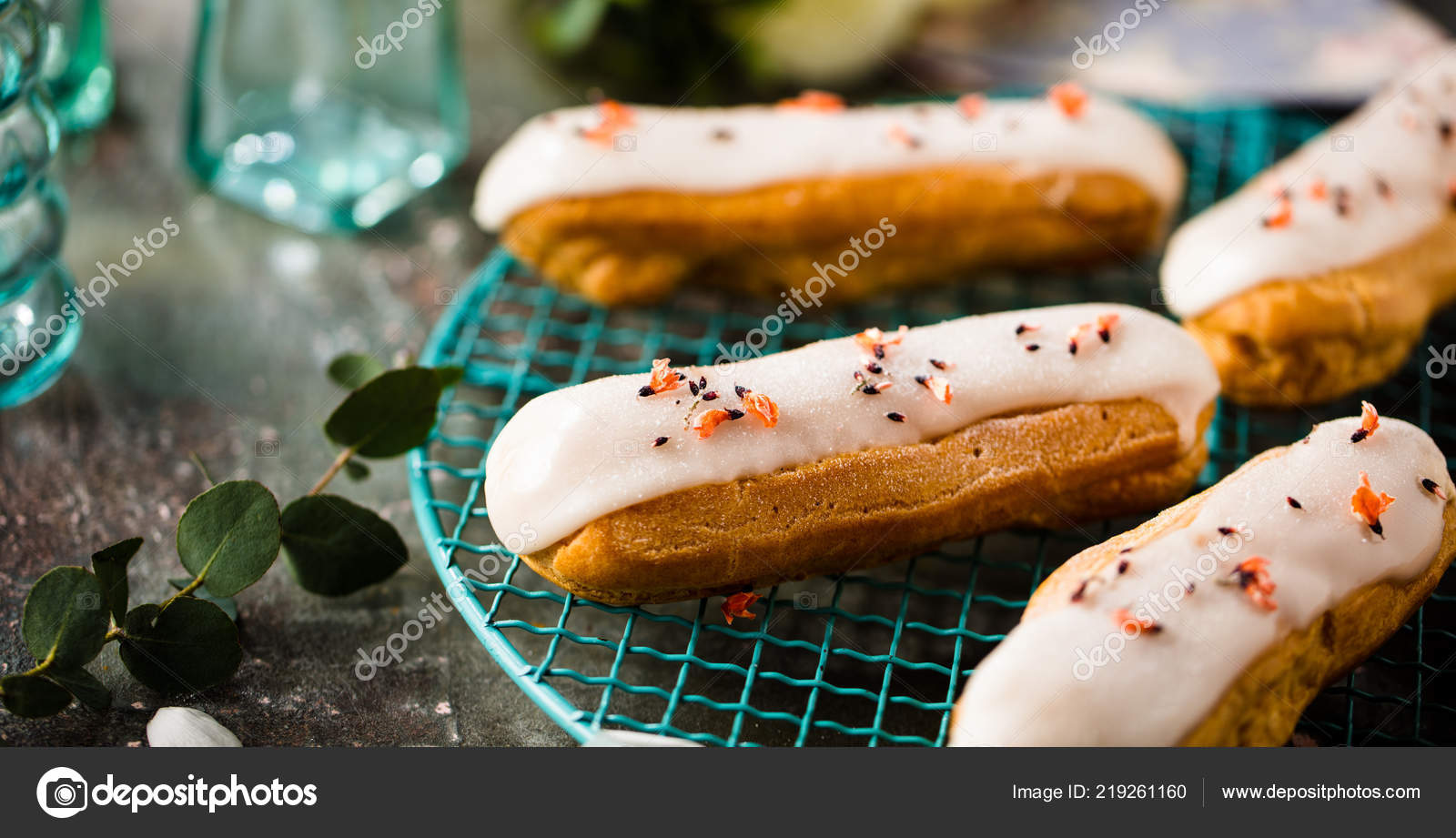 Home Made Cake Eclairs Traditional Eclairs Profitroles Classic Eclairs ...