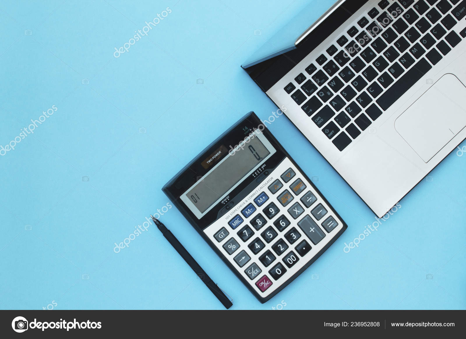 Laptop Calculator Pen Blue Background — Stock Photo © betulaktas005 ...