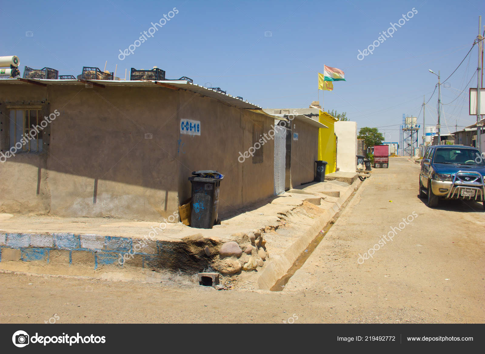 Darashakran Refugee Camp Erbil Iraqi Kurdistan Stock Photo by ©mike08 ...