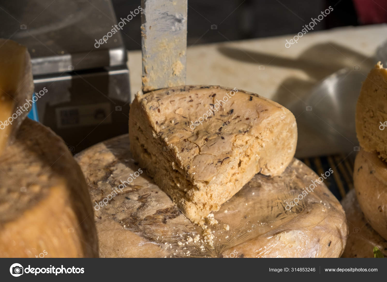 Gorgonzola Cheese With Worms