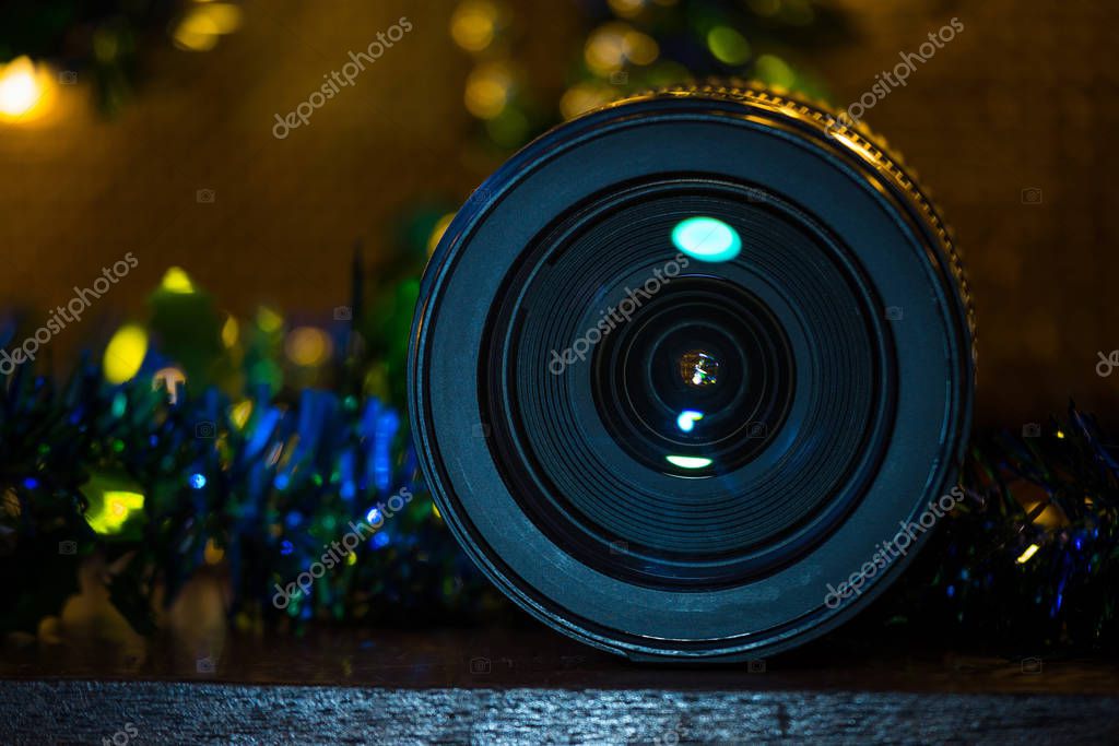 Primer plano del elemento frontal de la lente de la cámara con bolas ...