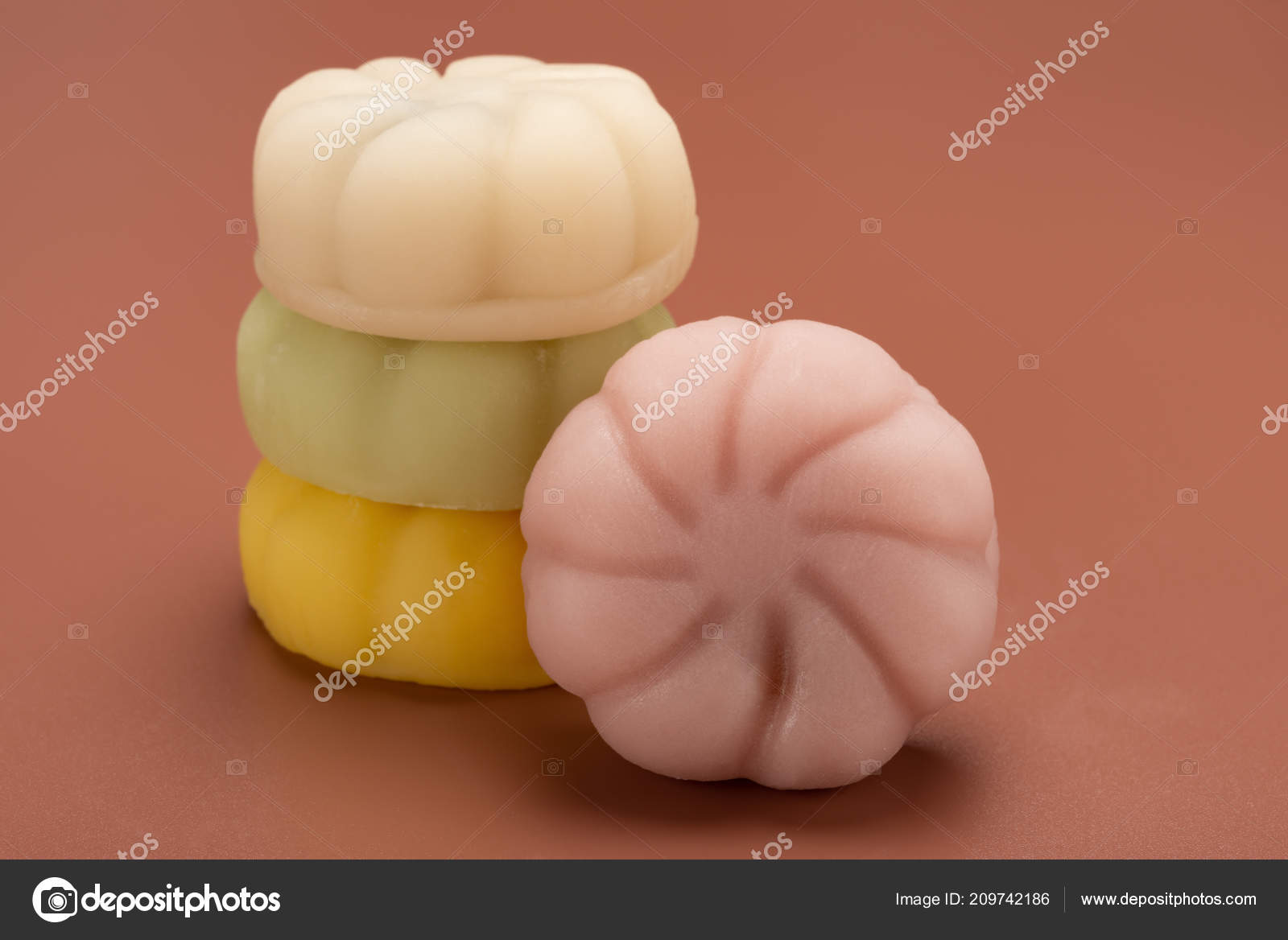 Colorful Modern Style Chinese Mooncakes Celebrate Middle Autumn Day ...
