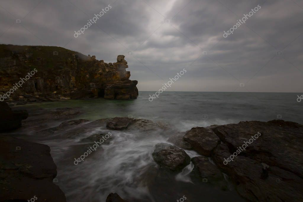 Faro de Shile (ile / Istanbul / Turkey). Sile Lighthouse es un faro ...