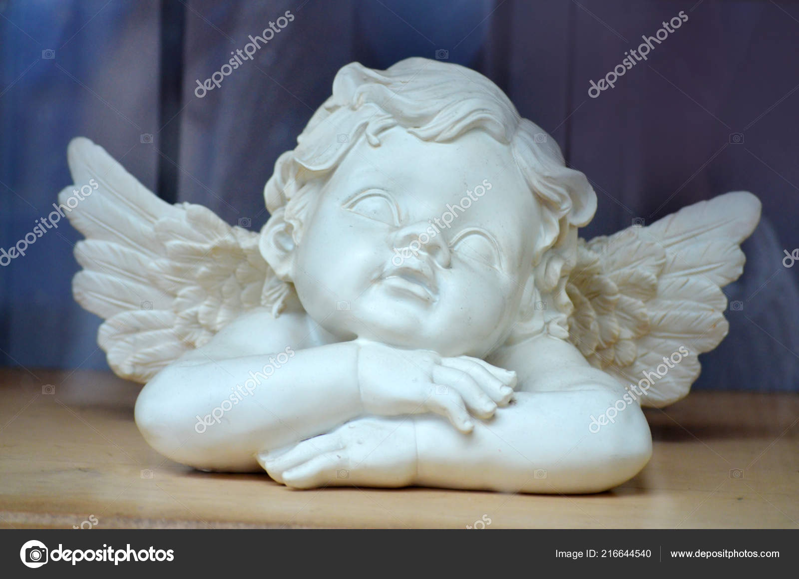 Angel Statue Wings — Stock Photo © brnmanzurova.gmail.com #216644540