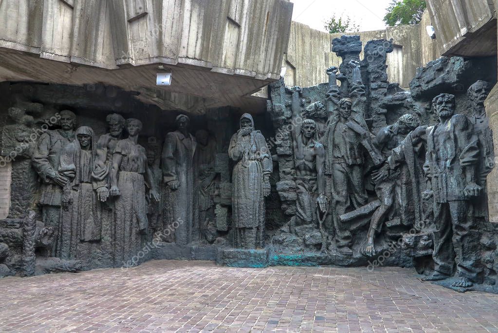 Kiev Parque Navodnitsky Segundo Mundo Gran Patria Guerra Arquitectura ...